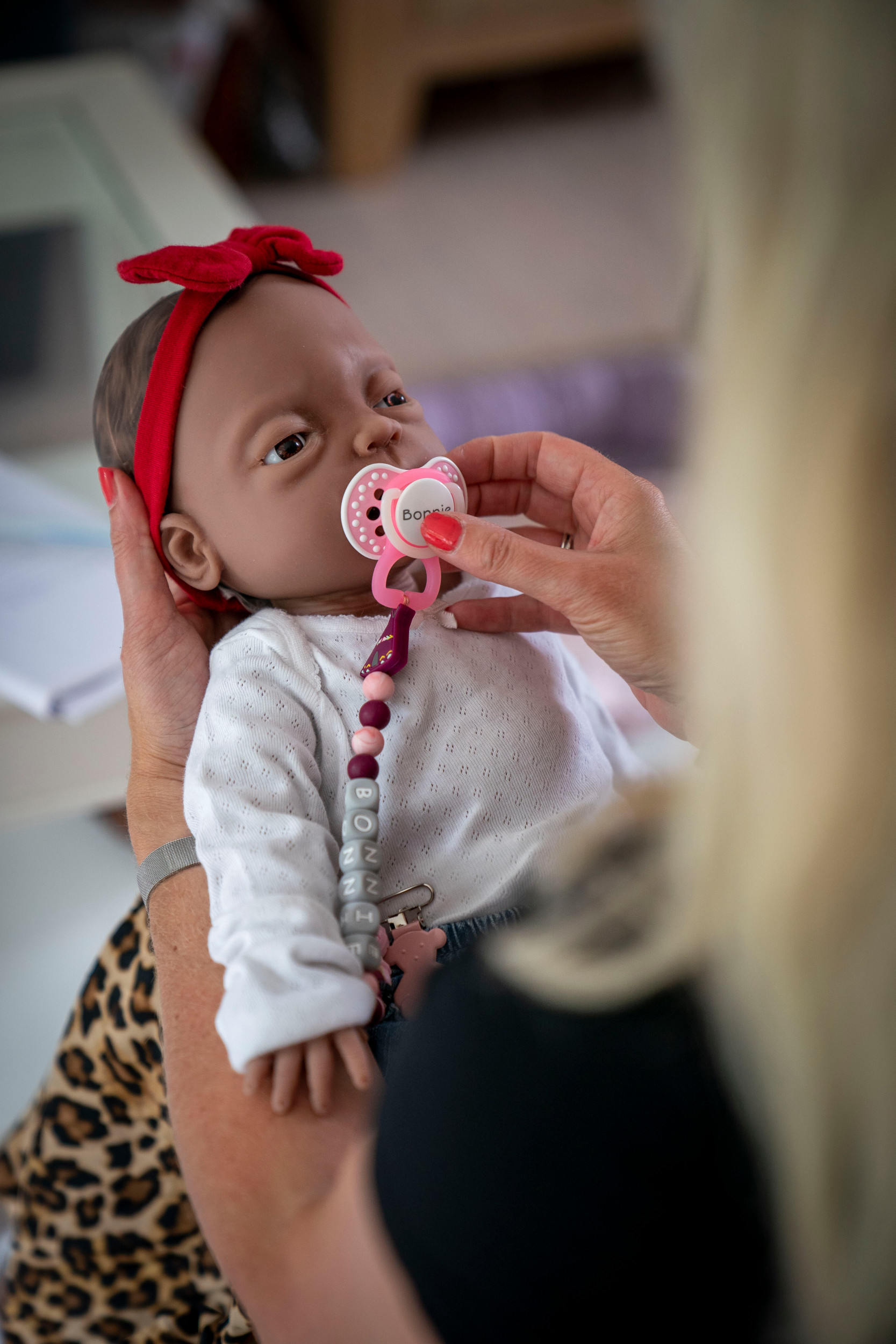 Malou og Cia er mødre til Reborn-dukker | Familie Journal