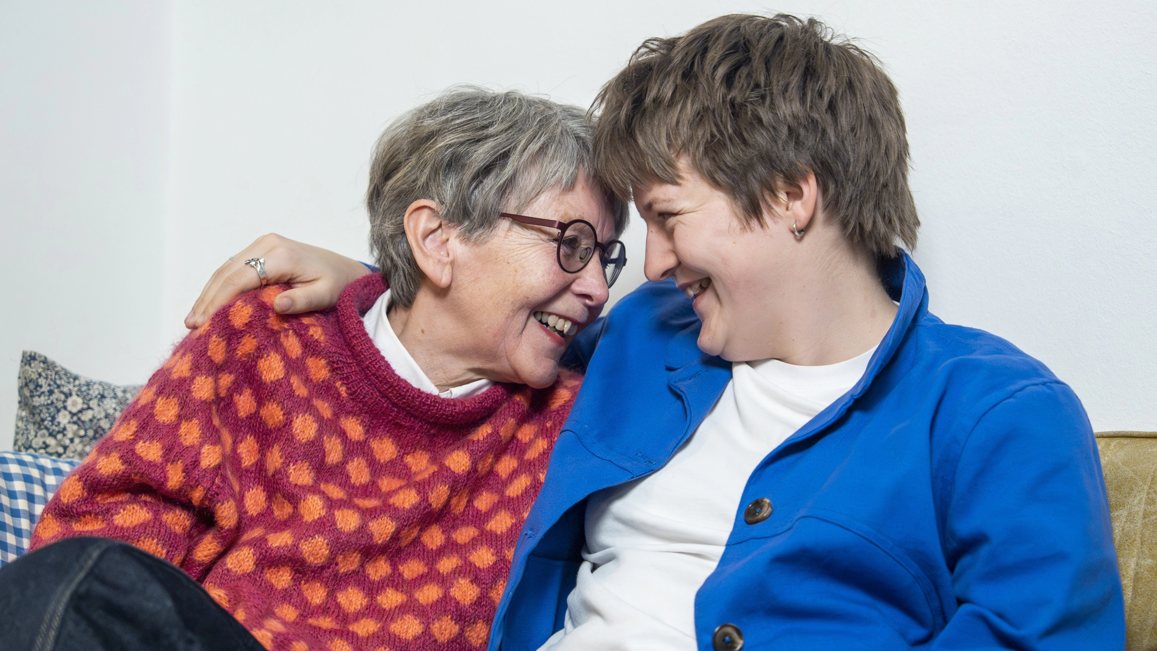 Sally lærte at sy af sin momor | tips og tricks - Familie Journal