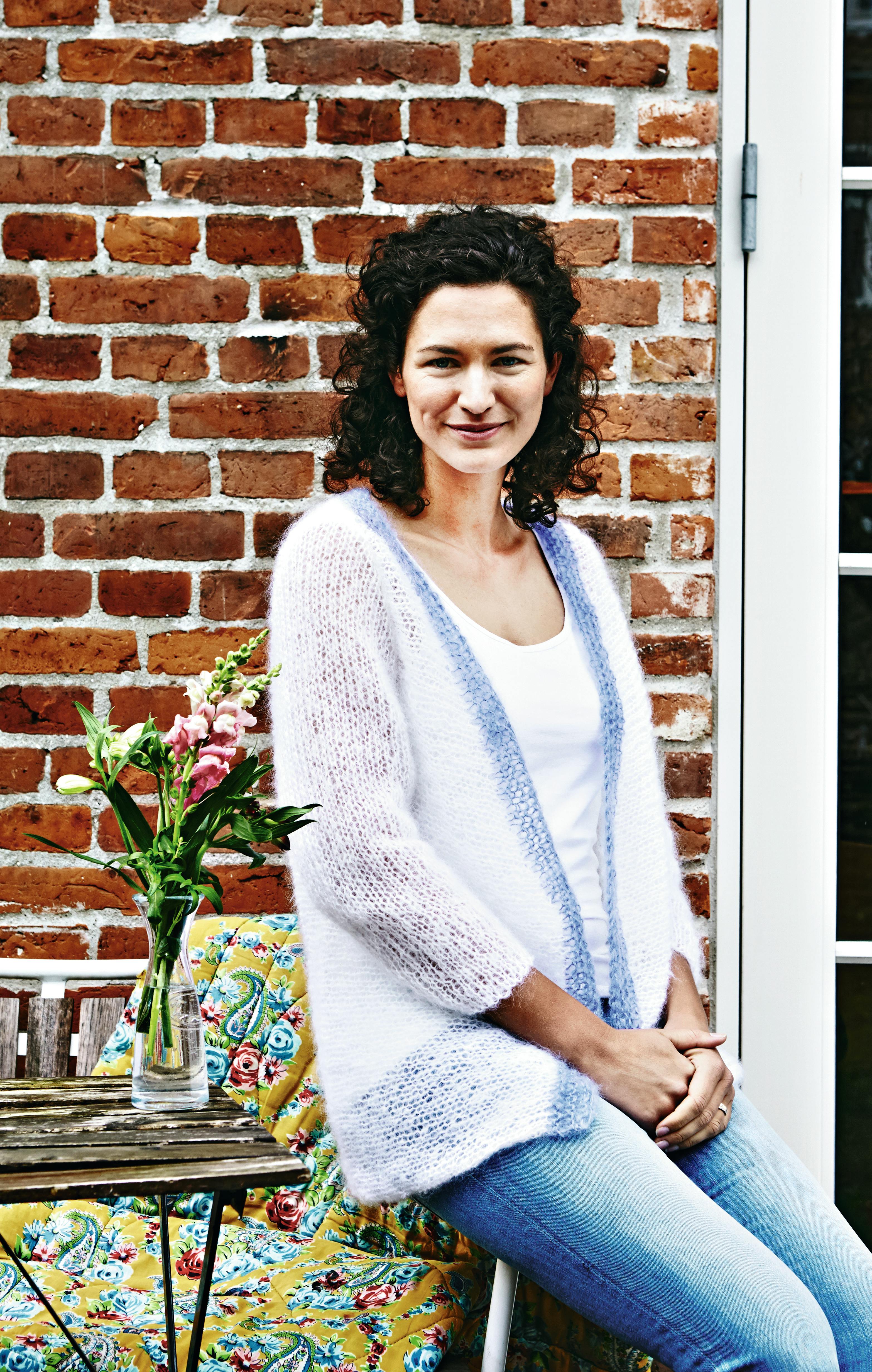 Smuk hvid trøje i strik | Familie Journal