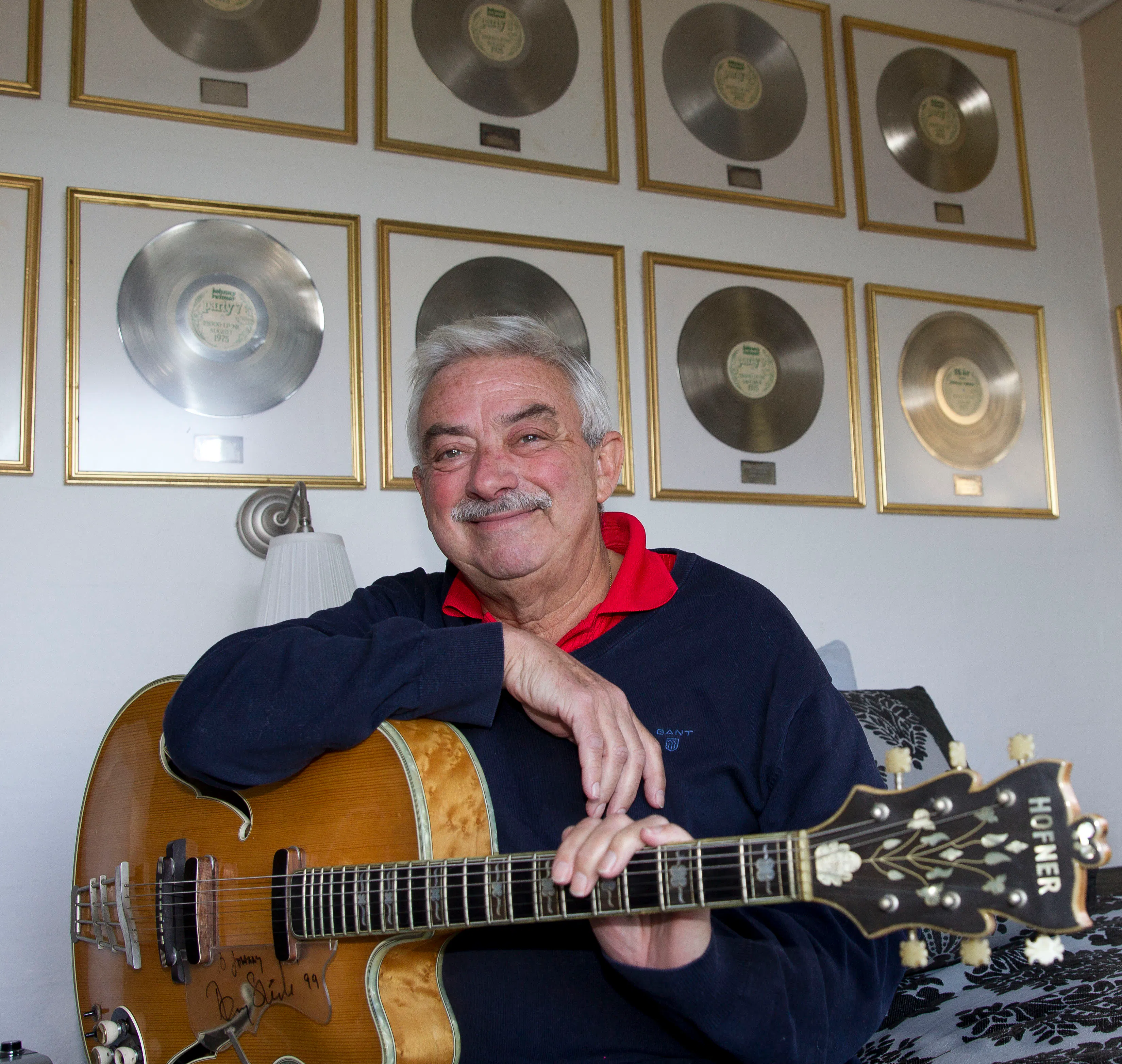 Johnny Reimar udgiver sine erindringer | Familie Journal
