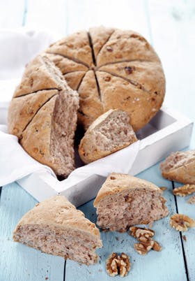 Madbrød med nødder | Familie Journal